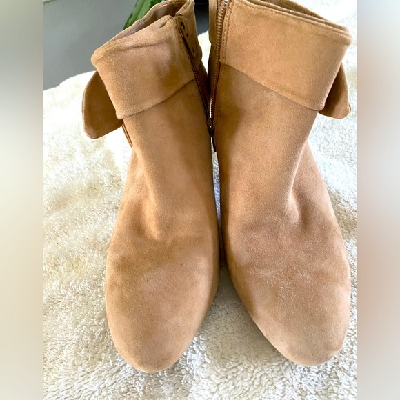 Alex Marie | Shoes | Alex Marie Size 7 Nude Suede Booties | Poshmark